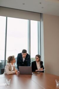 Exploring the 7 Key Characteristics of Charismatic Leadership